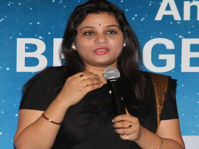 Conmen raise funds online in D Roopa’s name | Bengaluru News - Times of ...