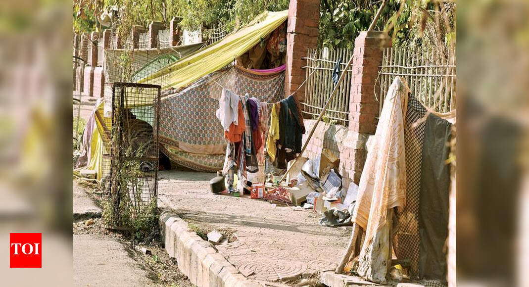 Hundreds of homeless sleep on roads in biting cold due to NMC, police ...