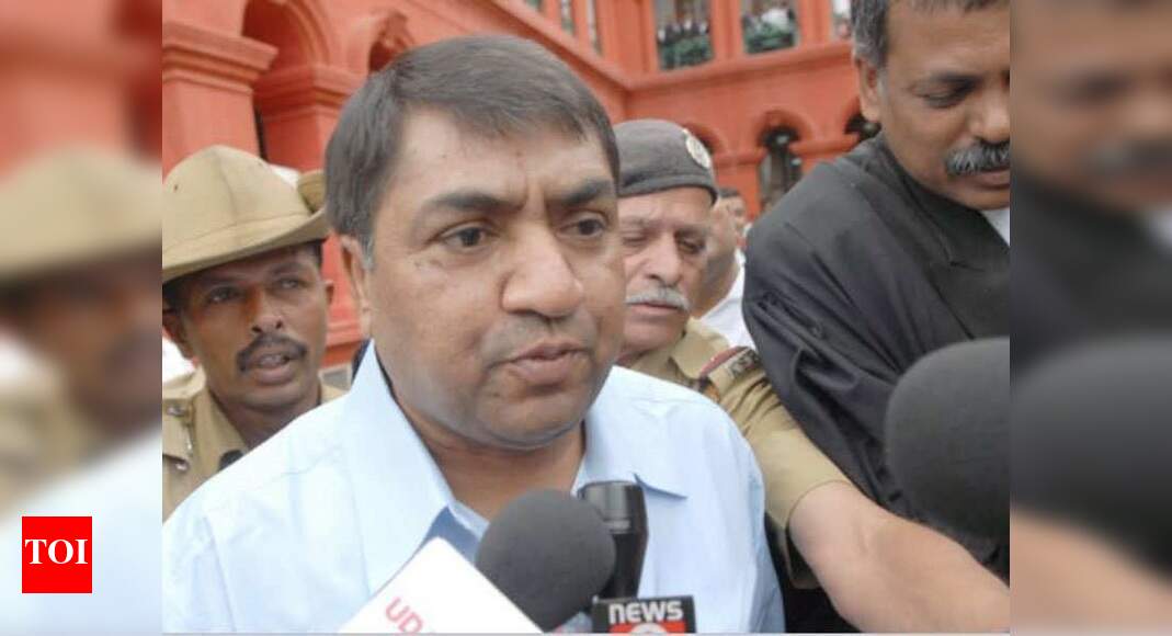 Fake stamp paper case: Abdul Karim Telgi acquitted for lack of evidence ...