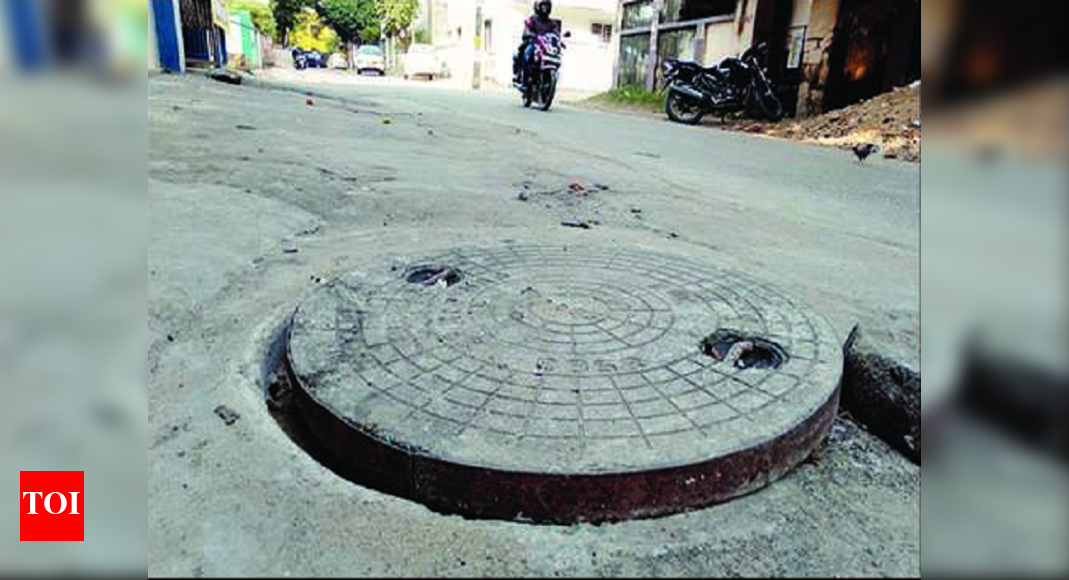 Placement of manholes poses safety concerns for commuters | Bhubaneswar ...