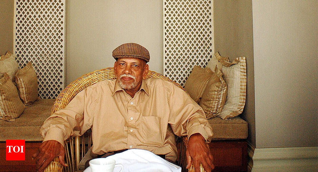 Ramakant Achrekar funeral: Only tears, no state honours for Ramakant ...