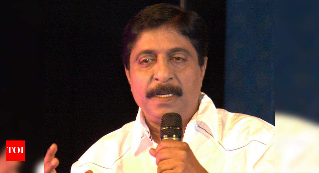 Sreenivasan has a message for youngsters in politics | Malayalam Movie ...