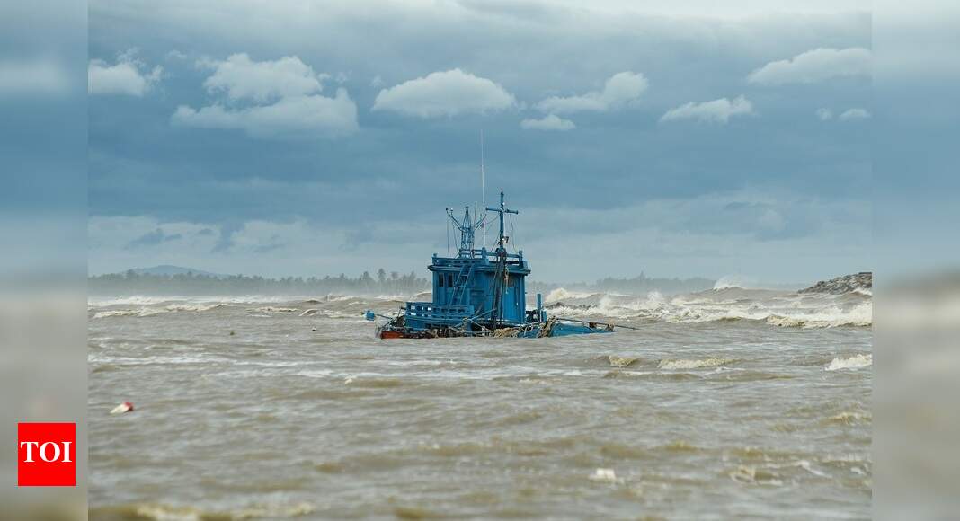 'Orange' alert for Andaman due to cyclone 'Pabuk' | India News - Times ...