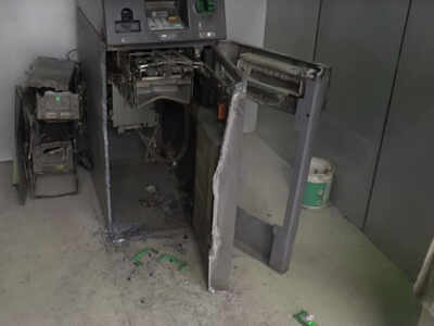 Ambala: SBI ATM broken with gas cutter, thieves flee away with Rs 19 ...
