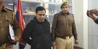 Fake I-T officer busted after flashing IAS i-card | Noida News - Times of India