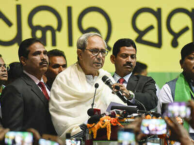 BJD won’t be part of grand alliance: Naveen Patnaik | India News - Times of India