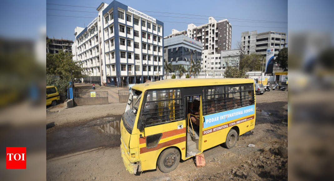 School bus tips over after brakes fail, three students hurt | Pune News ...