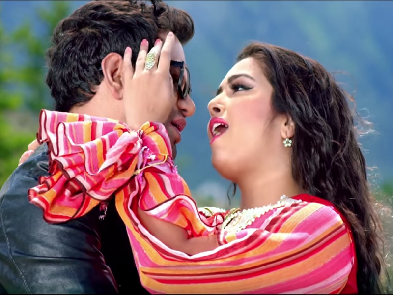 ‘Nirahua Chalal London’: New romantic song ‘Chehra Tohar’ from the Nirahua and Amrapali Dubey ...