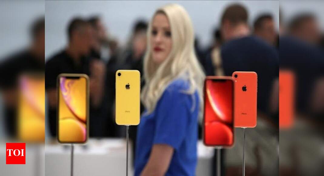 Apple Iphone 2018 Selling Iphone Xs: Apple’s most affordable iPhone of ...