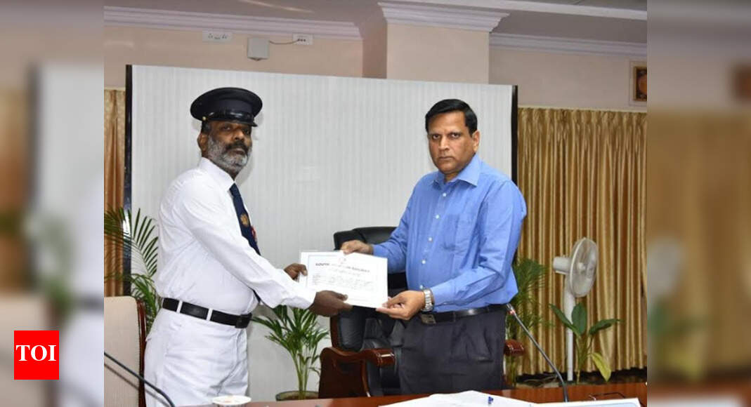 Goa: Guard honoured by South Western Railway | Goa News - Times of India
