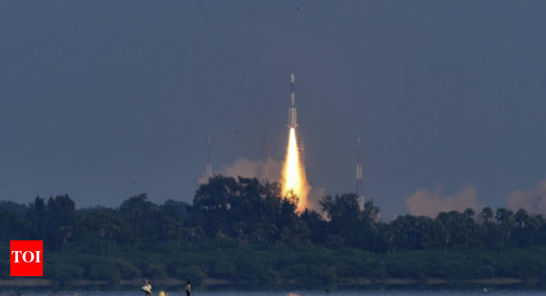 Gaganyaan mission: Isro to use a humanoid, not animal, for Gaganyaan ...