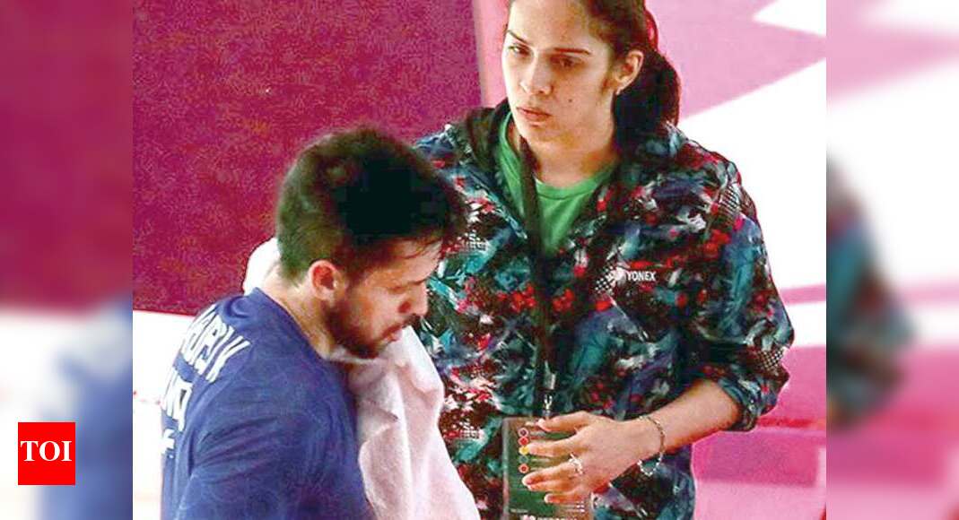 When Saina turned ‘coach’ for Kashyap | Events Movie News - Times of India
