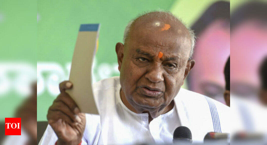Entire nation united to defeat BJP: Deve Gowda | India News - Times of India