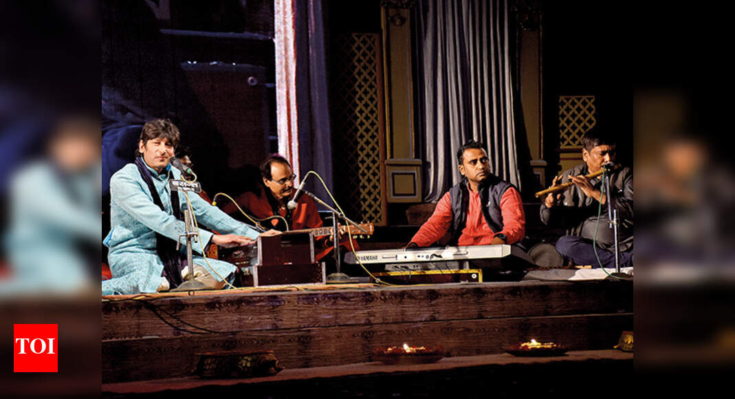A ghazal evening dedicated to legendary poet Majaz in Lucknow | Events ...