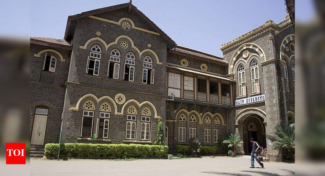 State govt approves university status for Fergusson College - Times of ...