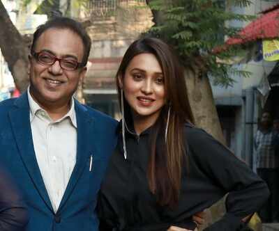 Arindam Sil's heartening note for Mimi | Bengali Movie News - Times of ...