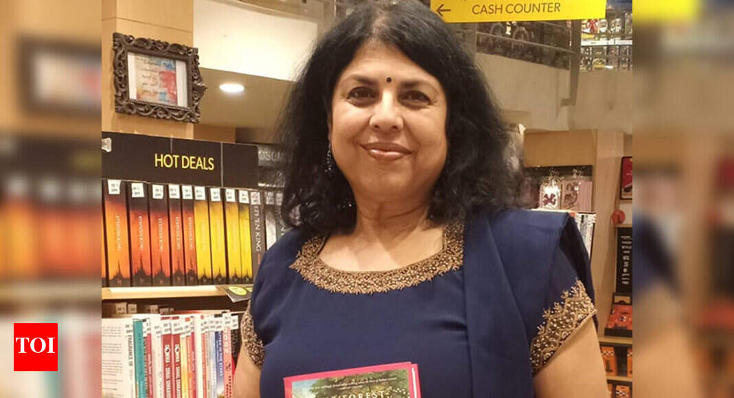 Chitra Banerjee Divakaruni: A writer can never please all segments of ...