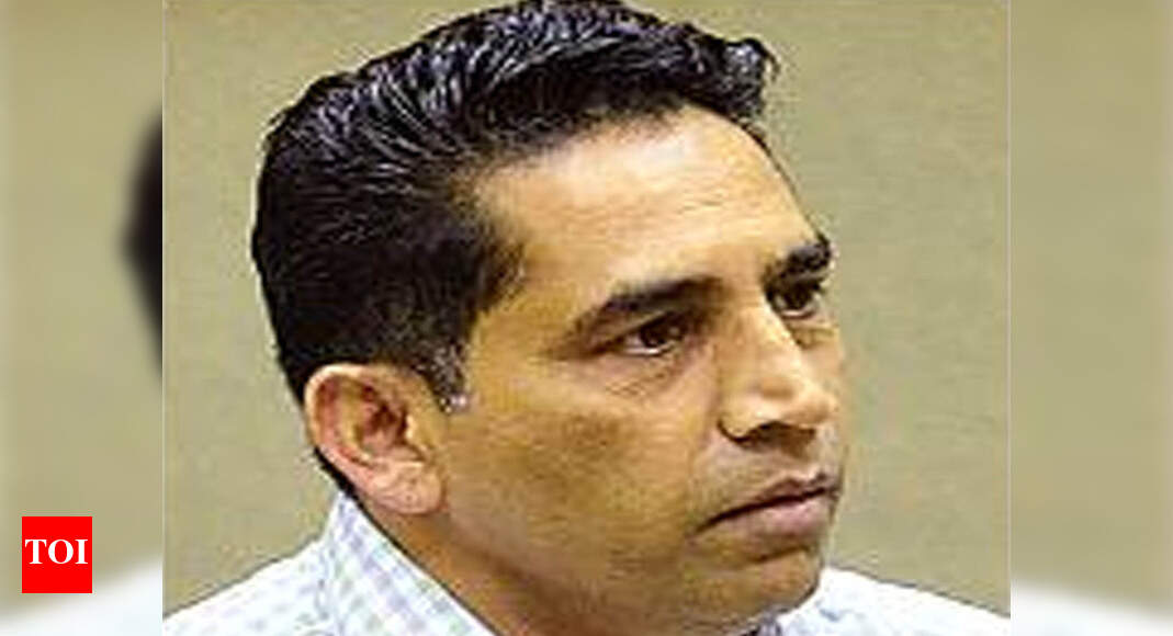 Govind Gaude lets fly at Ramkrishna Dhavalikar, says stop interfering ...