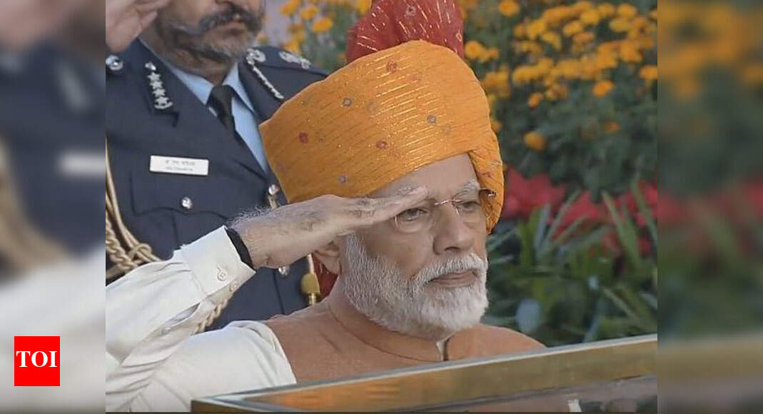 Narendra Modi: Yellowish orange turban for PM Modi at Republic Day ...