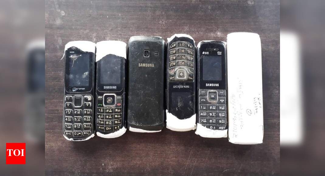 Bulandshahr violence: Slain SHO's CUG mobile phone recovered from prime ...