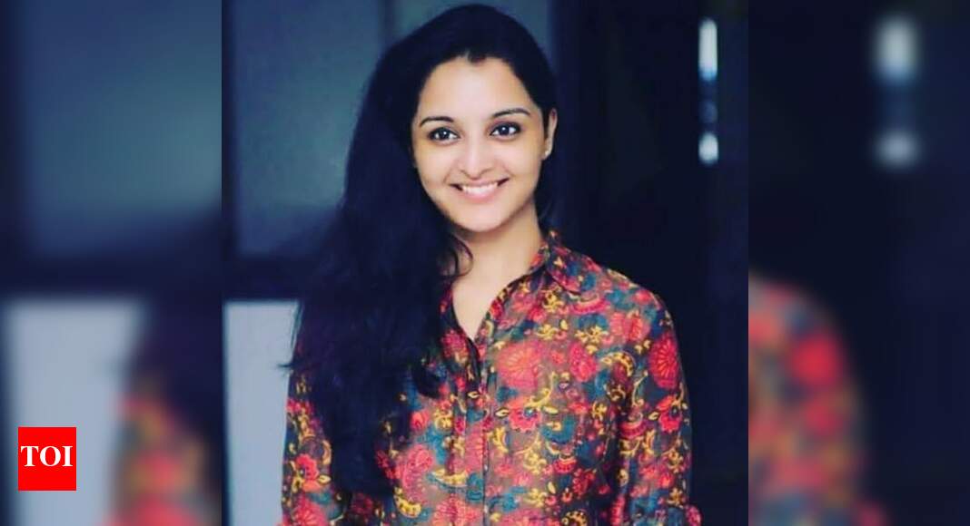 Manju Warrier's poster from Asuran is garnering attention | Malayalam ...