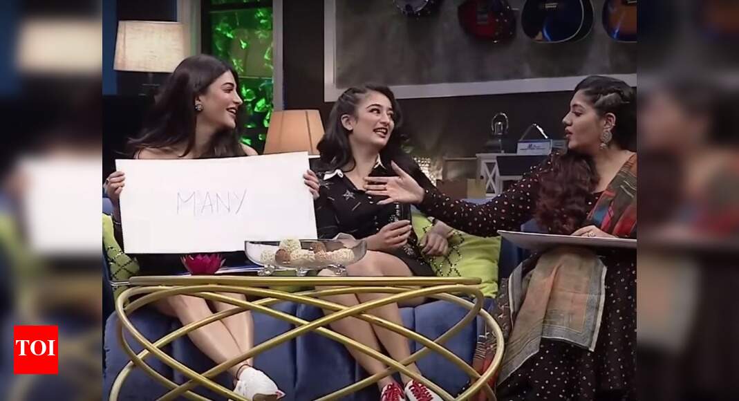 Shruti Haasan bids farewell to Hello Sago season 1 - Times of India