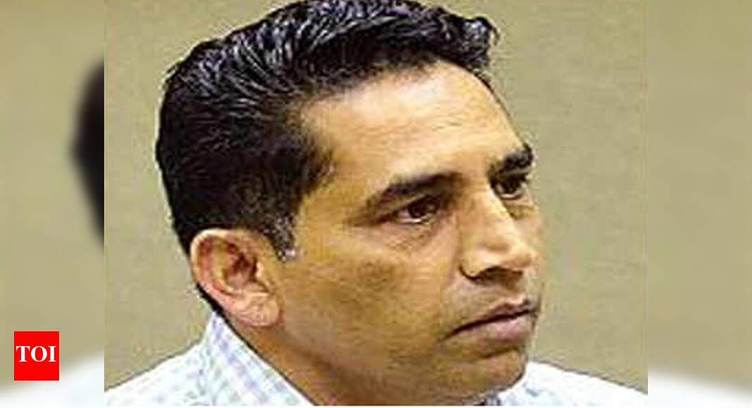 Govind Gaude calls himself tiger, says not bothered by ‘barking dogs ...