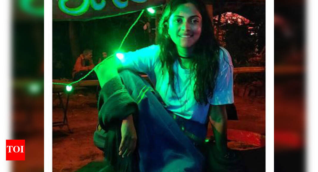 Amala Paul enjoys the ‘simple life’ | Malayalam Movie News - Times of India