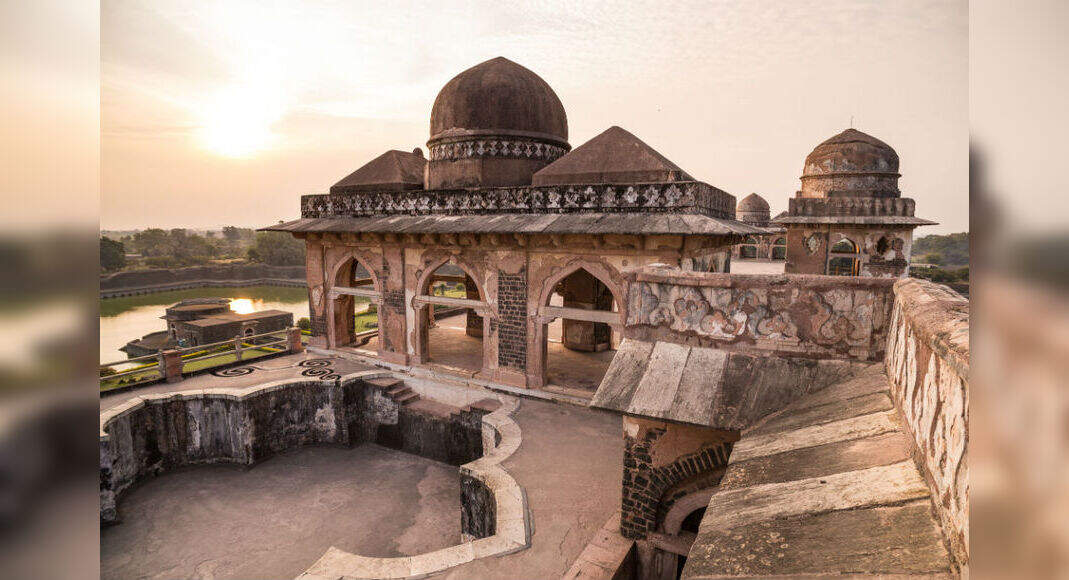 places to visit in Mandu | TimesTravel