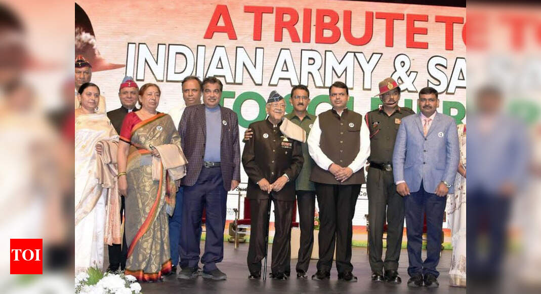 Brave Indian Army Martyrs: Families of martyrs from Punjab honoured in ...