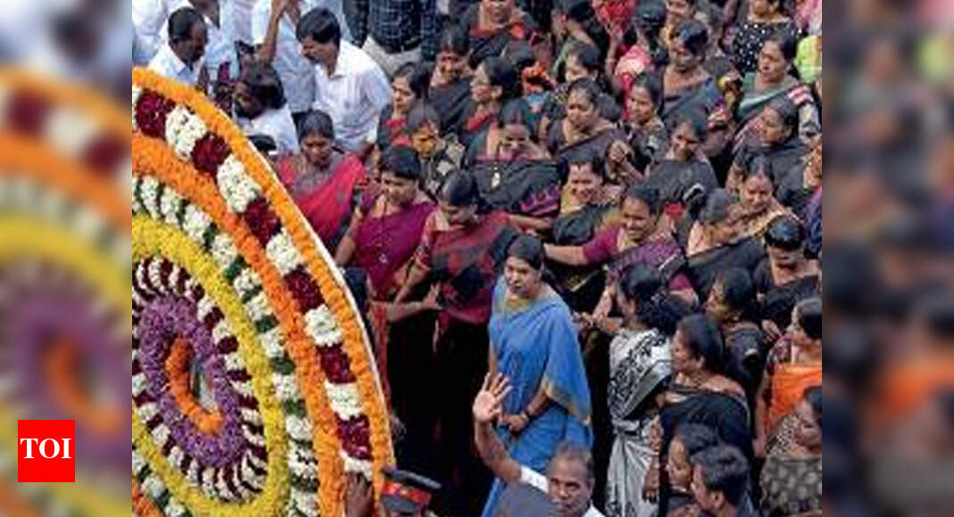 Rivals pay tribute to CN Annadurai on his 50th death anniversary ...
