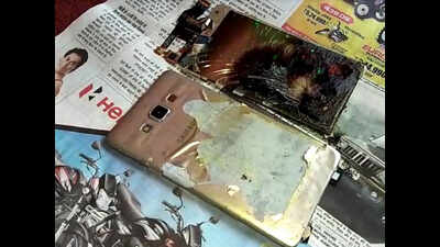 Indore: Narrow escape for bizman as smartphone explodes in his car ...