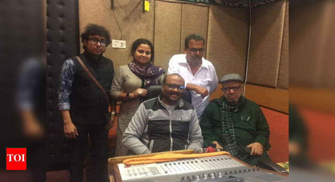 Kabir Suman records for ‘Hobu Chandra Raja Gobu Chandra Mantri ...