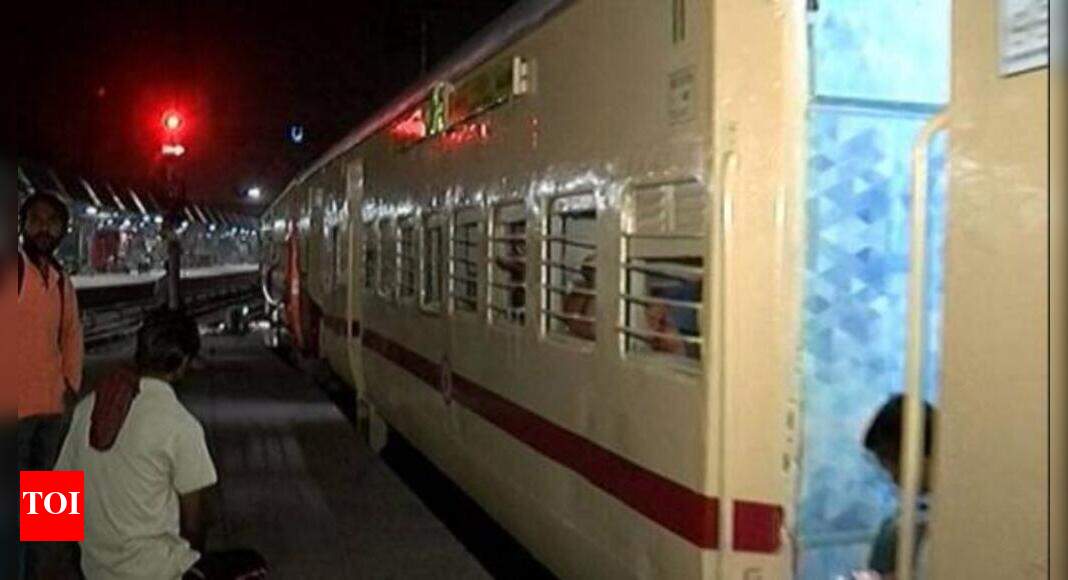 Silambu Express train gets Utkrisht rake | Chennai News - Times of India