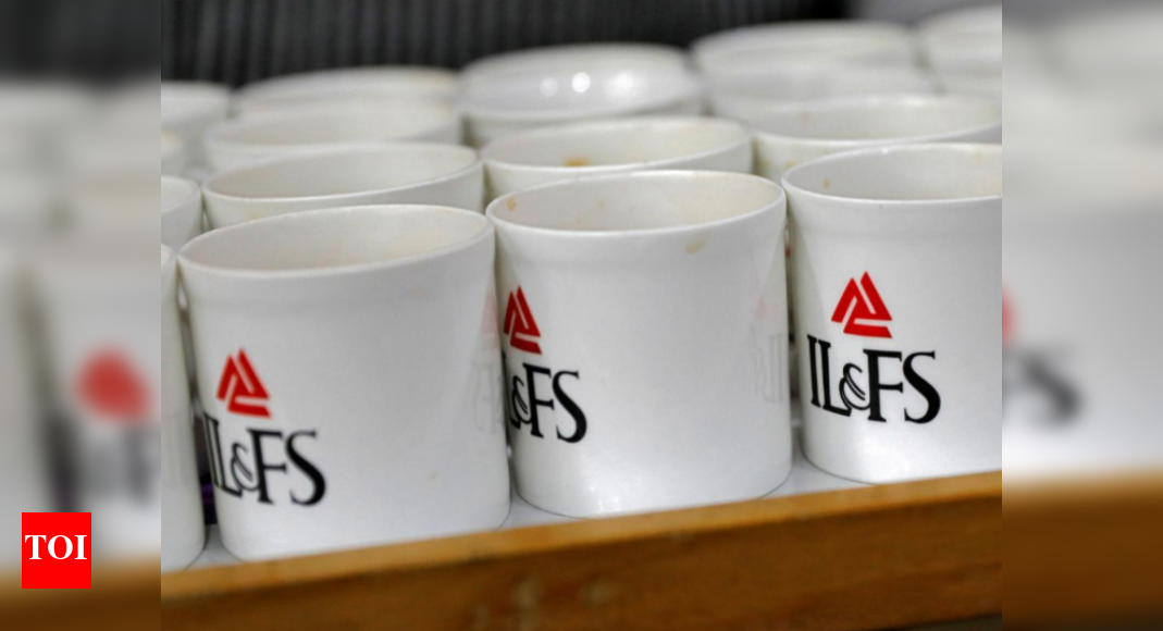 probe-role-of-lic-rating-agencies-in-il-fs-crisis-times-of-india