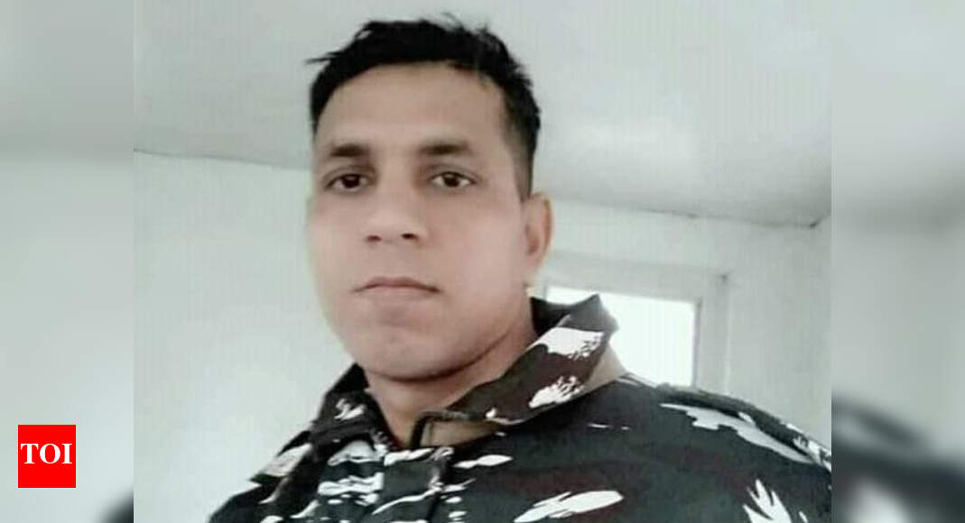 Pulwama attack: Thousands throng martyr Ramesh Yadav ancestral home in ...