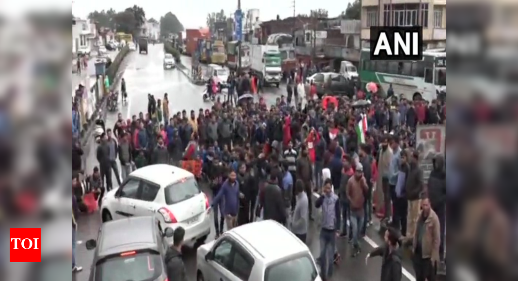 Kashmir latest news: Curfew in Jammu city after protests over Pulwama ...