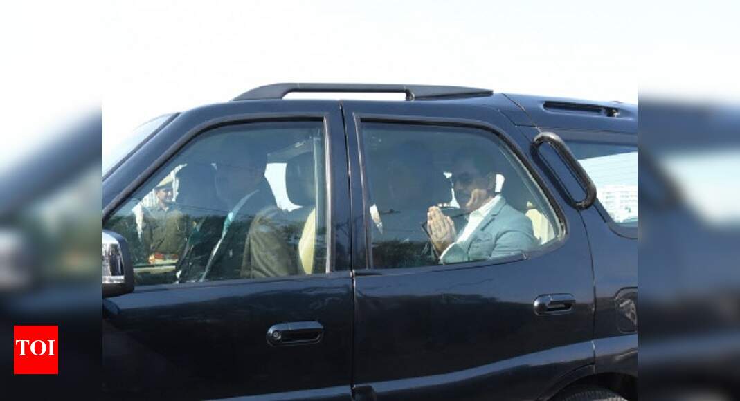 ED attaches Robert Vadra’s Sukhdev Vihar house worth over Rs 4 crore ...