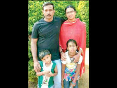 Pulwama attack: Proud of his sacrifice, says family of martyr Vasantha ...