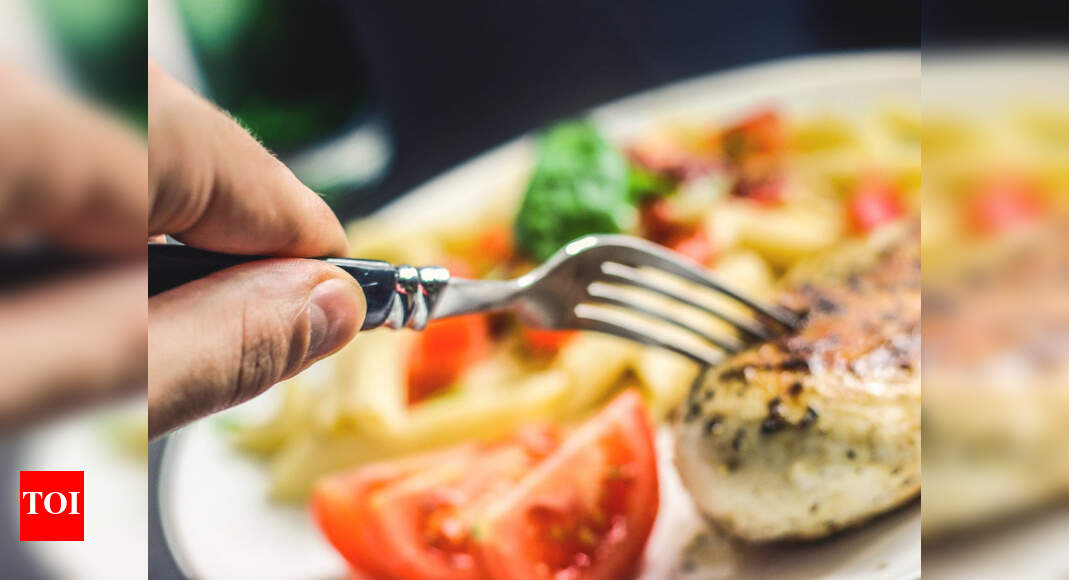 Walking After Dinner for Weight Loss: The Compelling Reason You Should ...