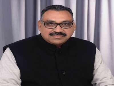 Punjab: Congress leader Pawan Dewan demands sedition case against ...