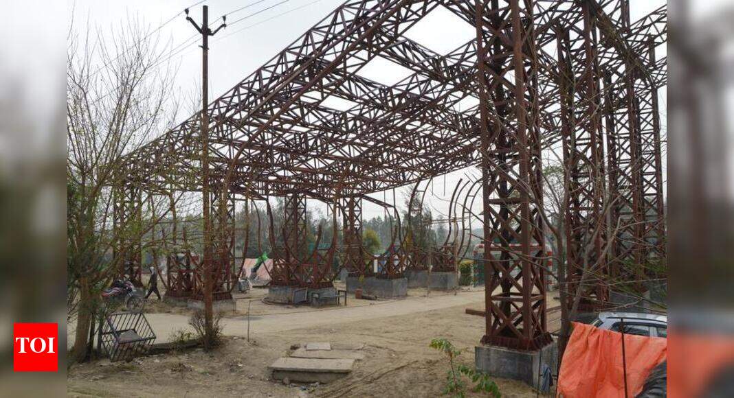 Toy trains to musical shows: Hindon riverfront to get facelift | Noida ...