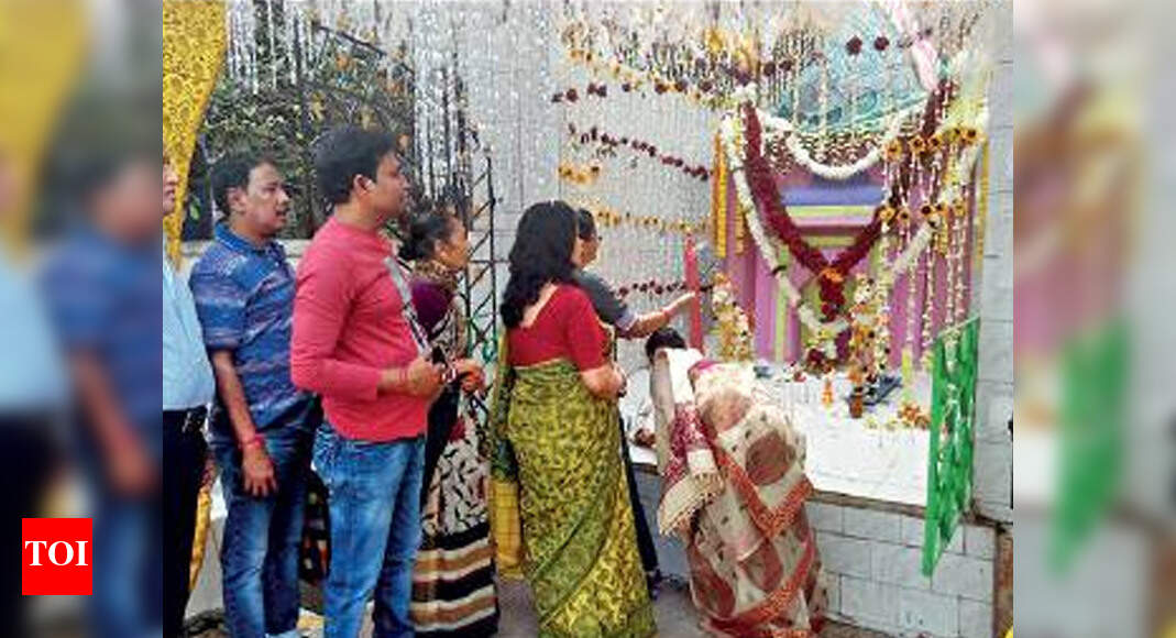 Pir Baba shrine in West Bengal draws all faiths | Kolkata News - Times ...