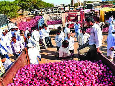 Farmers want onion grant until prices stabilize | Nashik News - Times of India