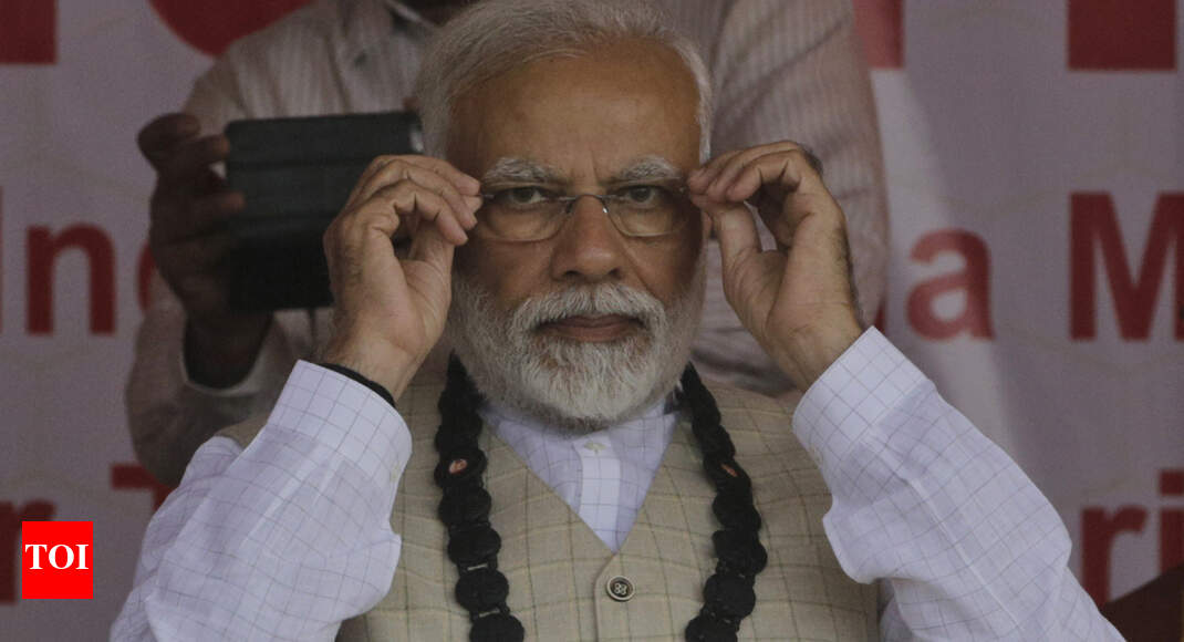 Pulwama attack: Congress alleges 'huge security lapses', asks PM Modi ...