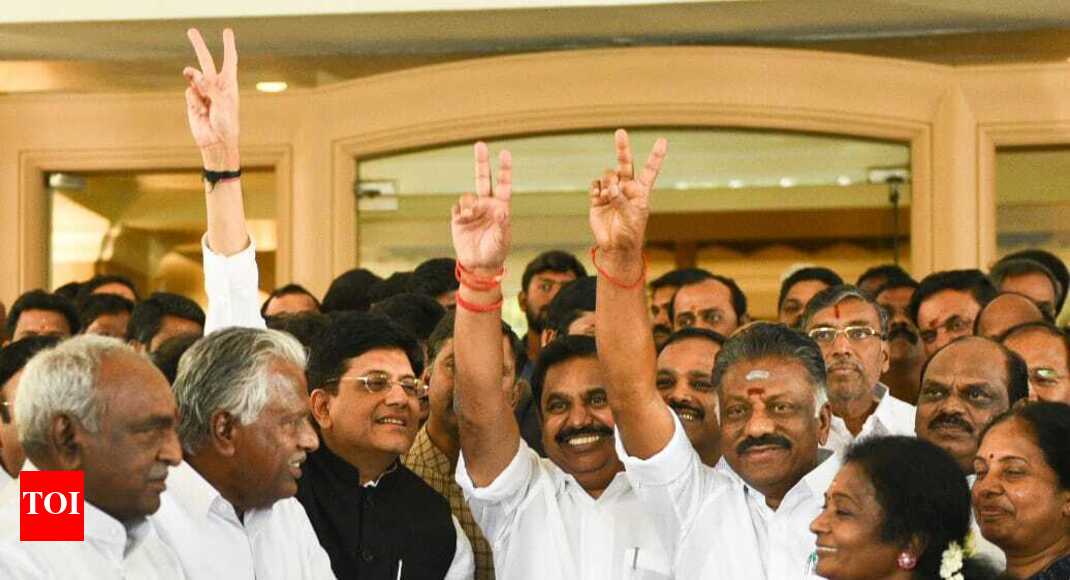 Aiadmk Bjp Alliance 2019 Bjp Aligns With Aiadmk To Contest Five Seats