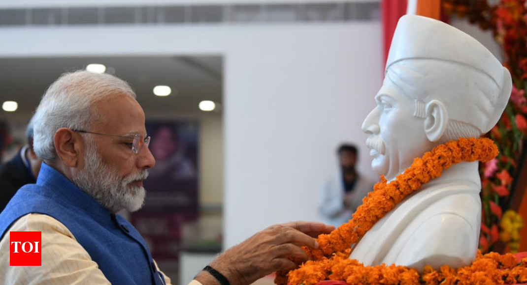 Narendra Modi: Identify those who use caste discrimination in self ...