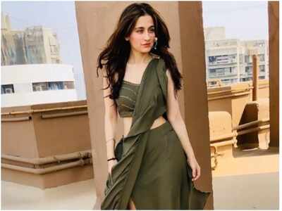 Sanjeeda Shaikh crosses 3 million fans on Instagram; thanks fans ...