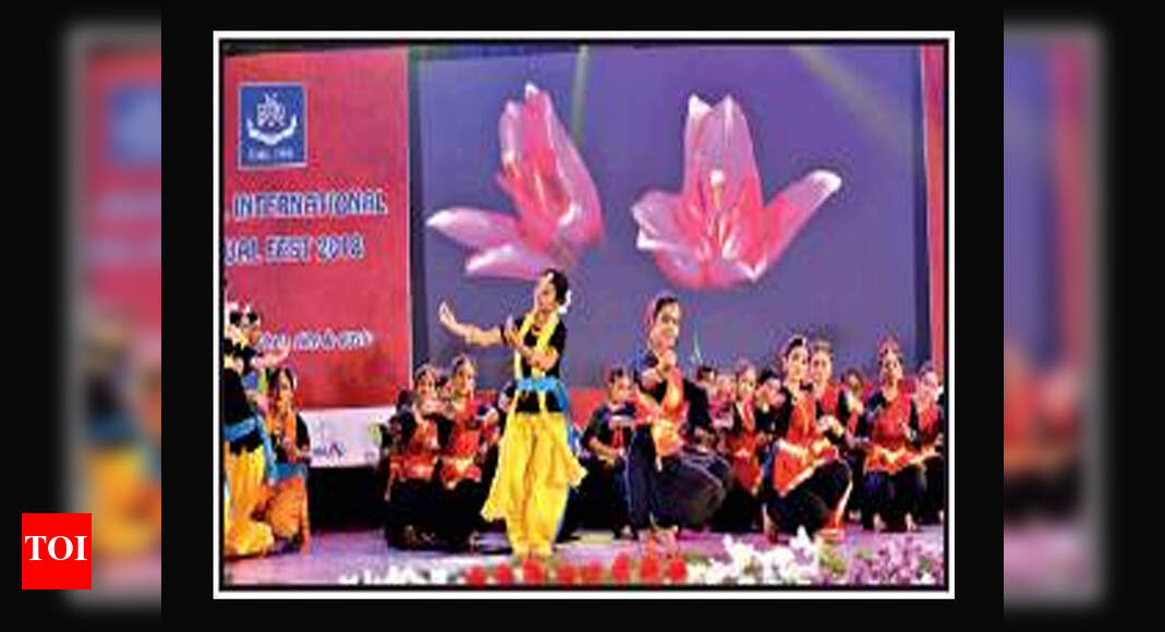 BDMI celebrates annual fest with glitz and glamour | Kolkata News ...