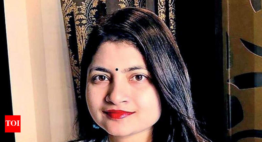 IAS officer B Chandrakala finds LinkedIn account running in her name ...